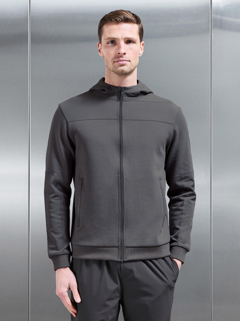 Apex Hybrid Jersey Windbreaker in Grey | ARNE UK