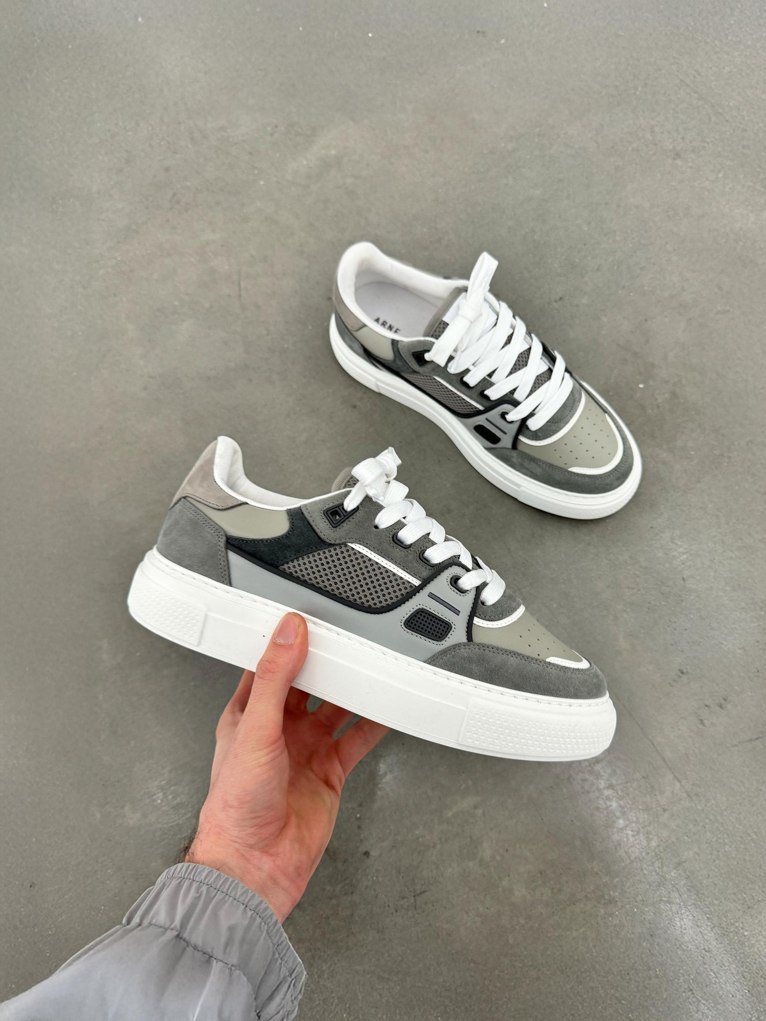 Atlas Trainer in Stone | ARNE UK
