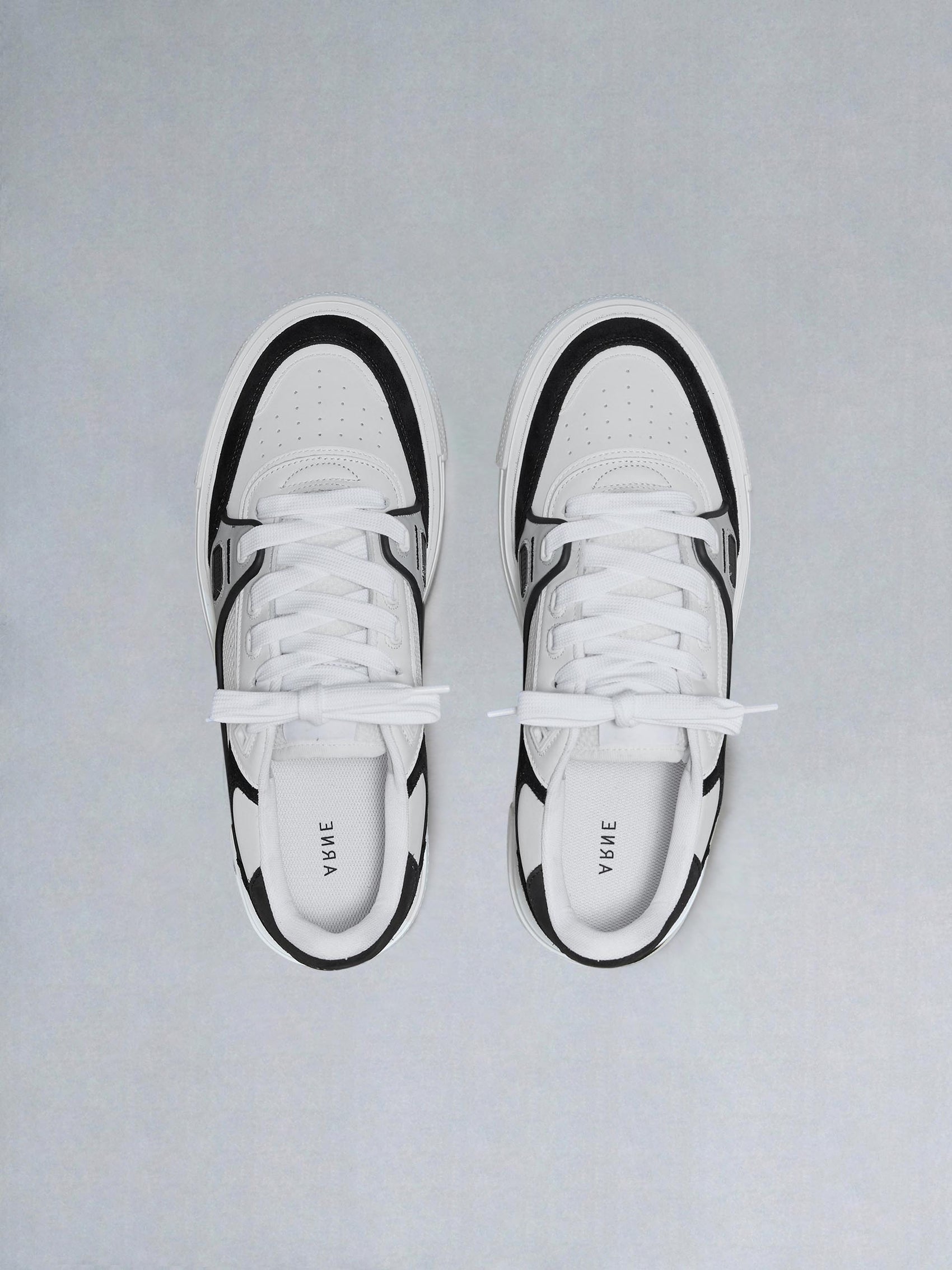 Atlas Trainer in White Black | ARNE UK