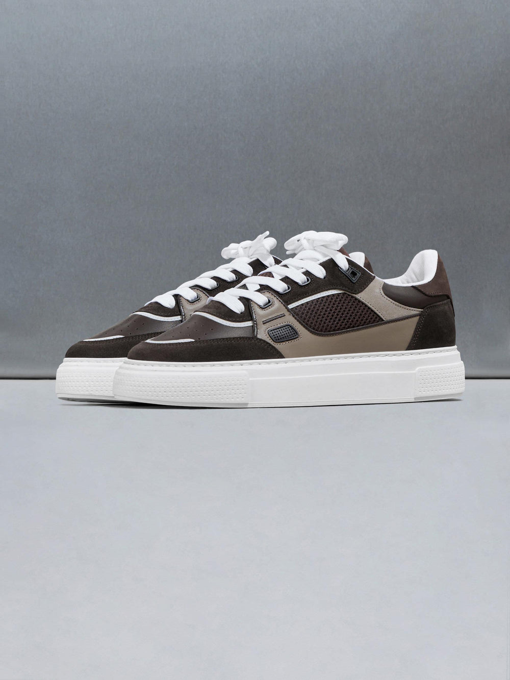 Atlas Trainer in Mocha | ARNE UK