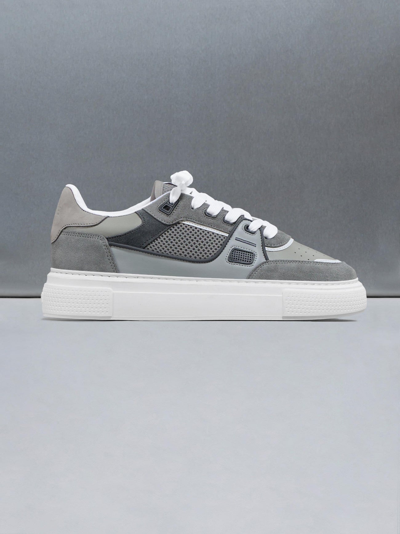 Atlas Trainer in Stone | ARNE UK