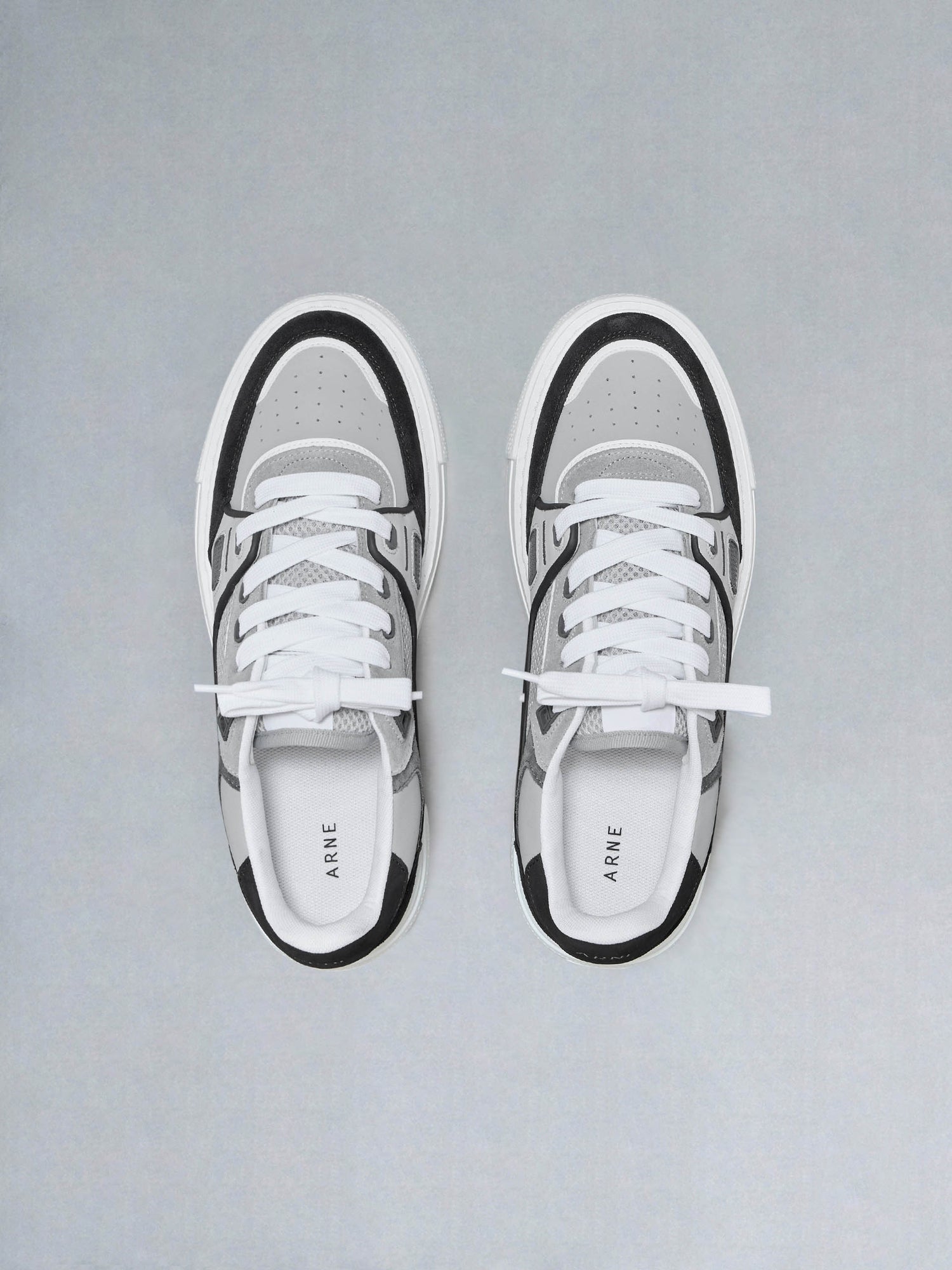 Atlas Trainer in Grey Black | ARNE UK