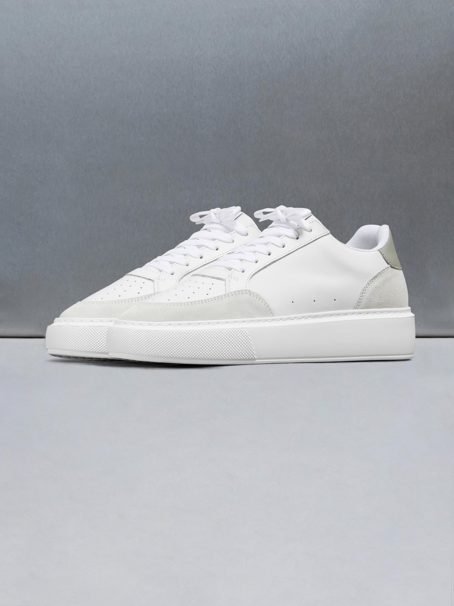 Court Trainer 2.0 in White Olive | ARNE UK