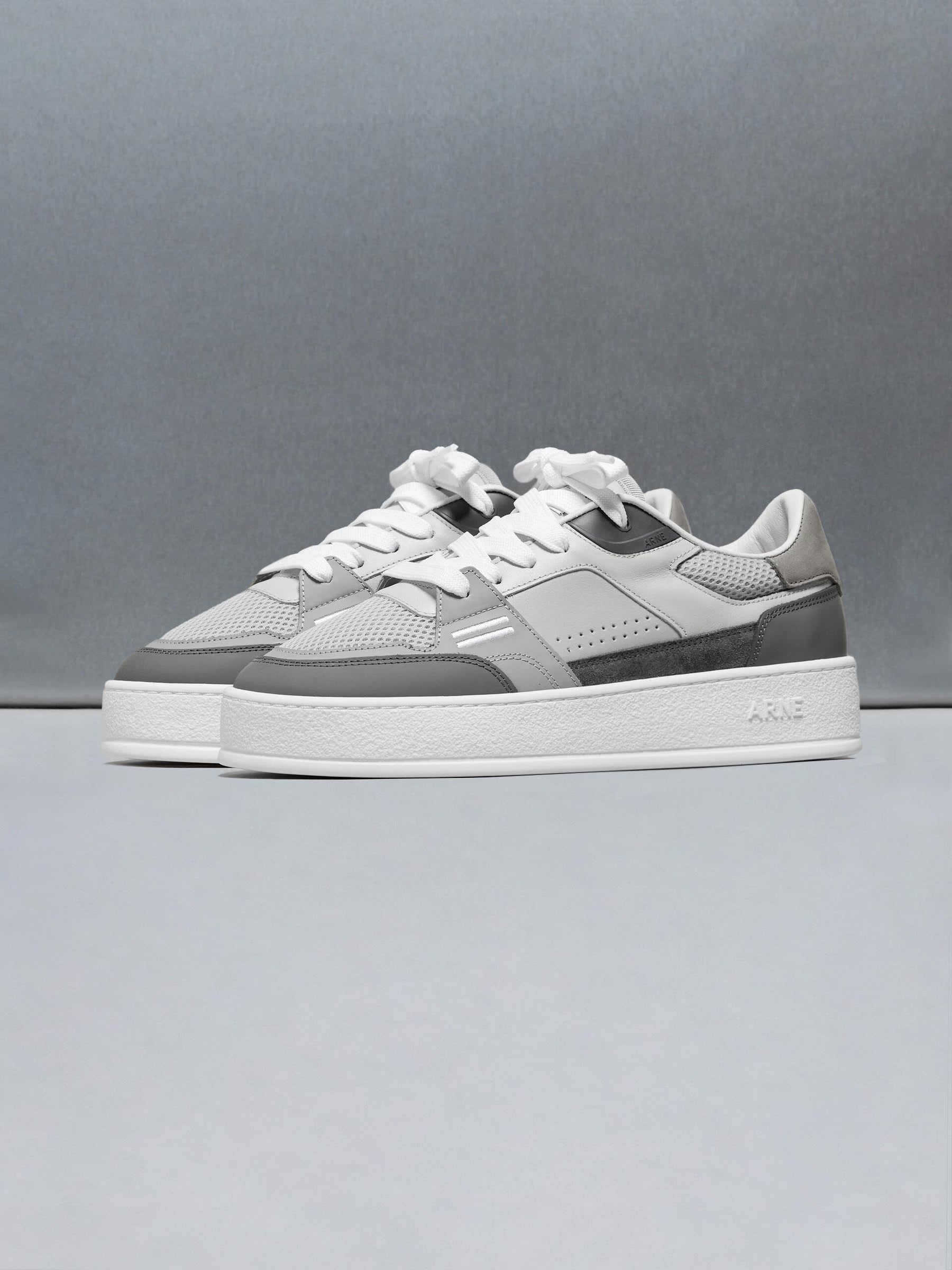 Arena Trainer 2.0 in Grey | ARNE UK