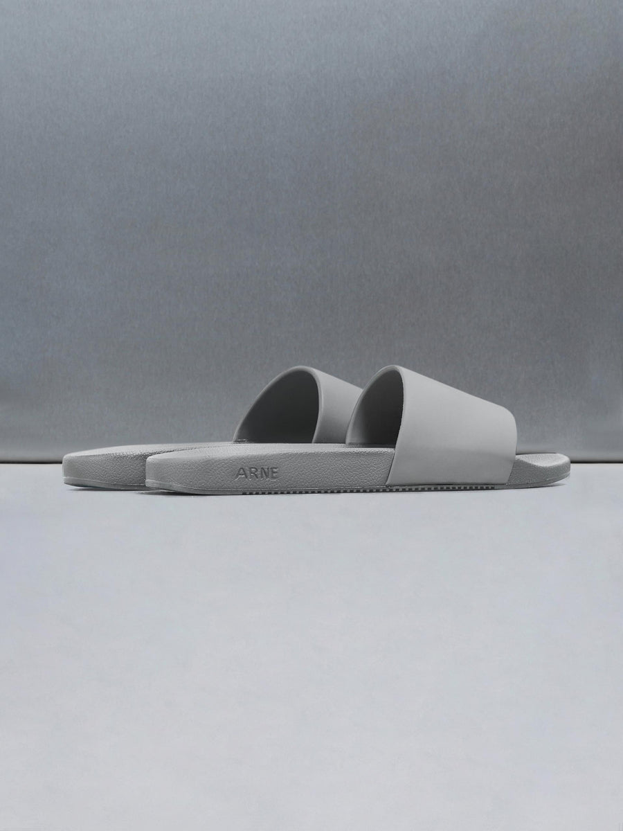 Essential Slides in Grey | ARNE UK