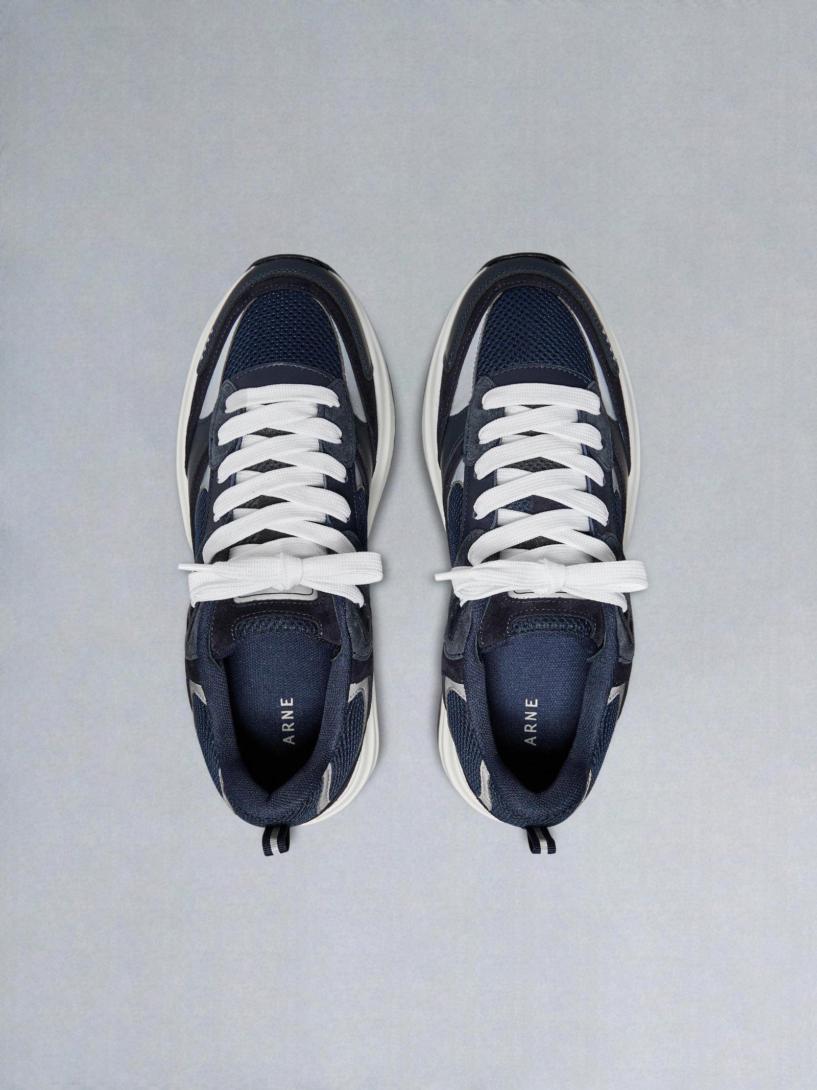 Flow Runner in Navy | ARNE UK