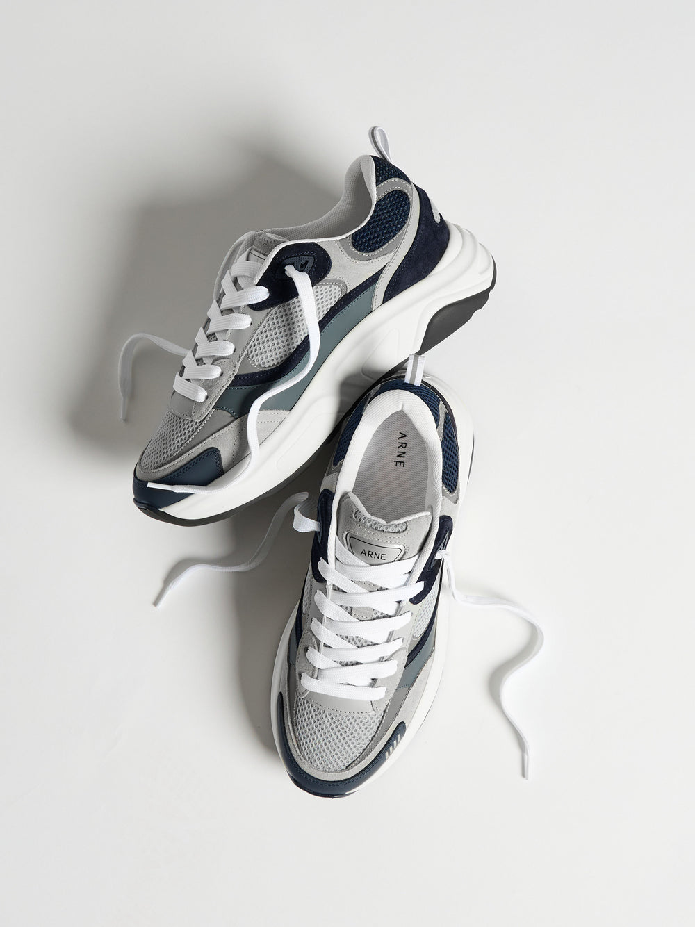 Flow Runner in Air Force Blue | ARNE FR