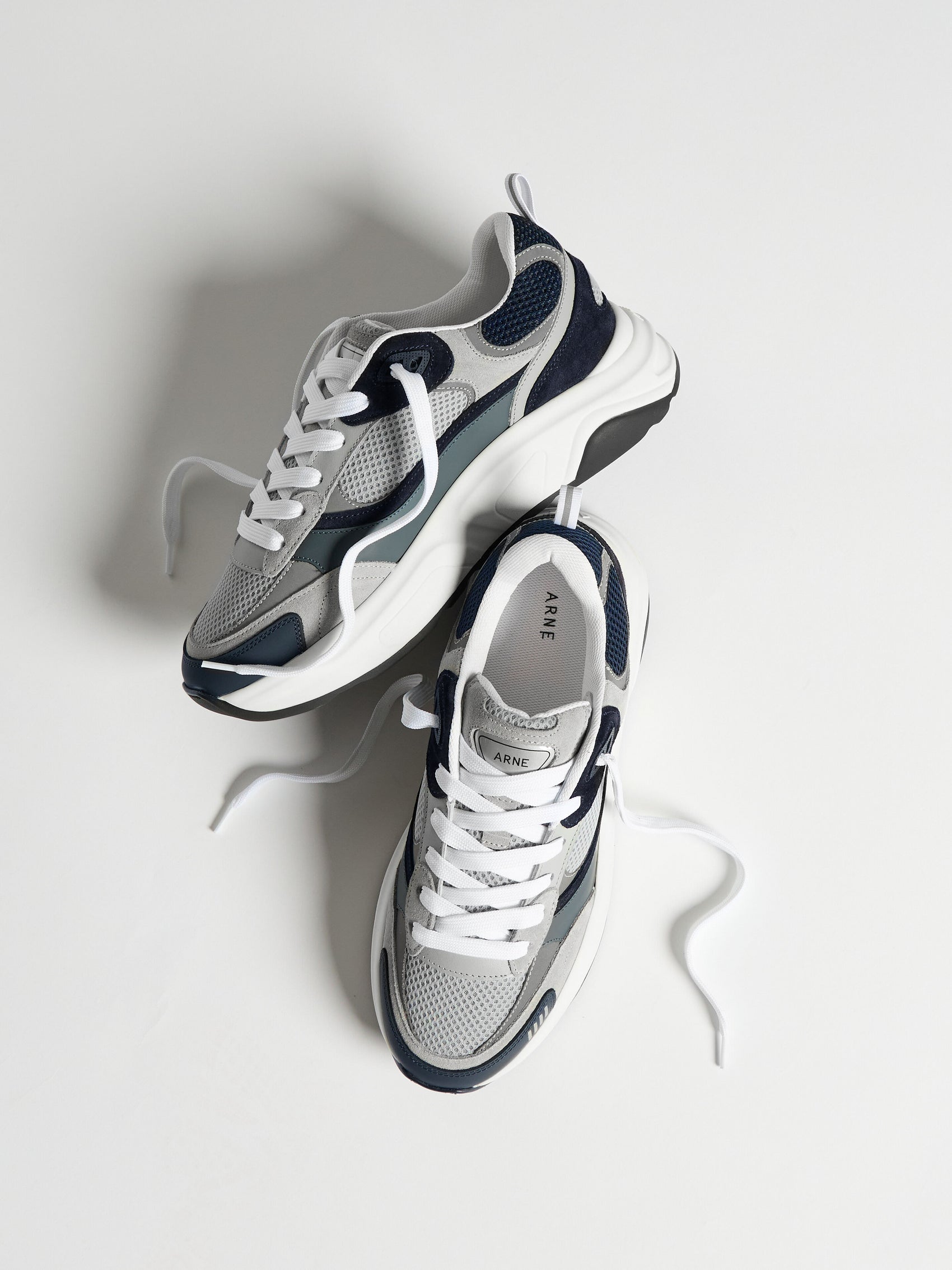 Flow Runner in Air Force Blue | ARNE UK