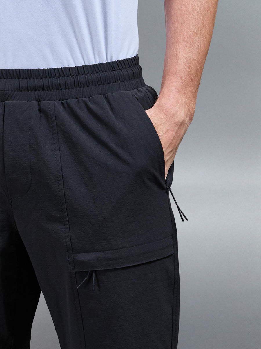 Front Pocket Technical Cargo Pant in Black | ARNE US