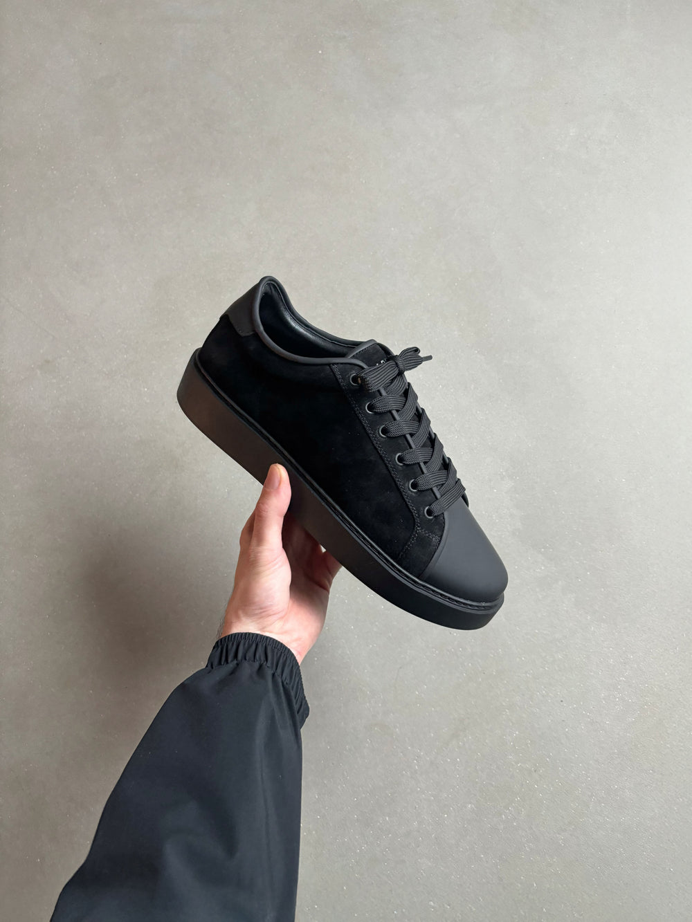 Mid Leather Toe Cap Trainer in Triple Black | ARNE AU