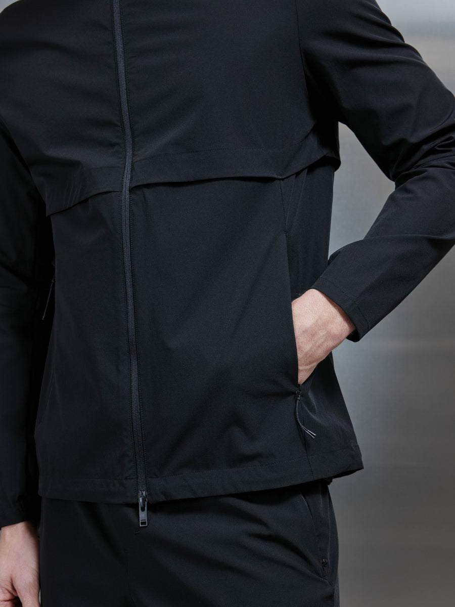 Performance Windbreaker in Black ARNE