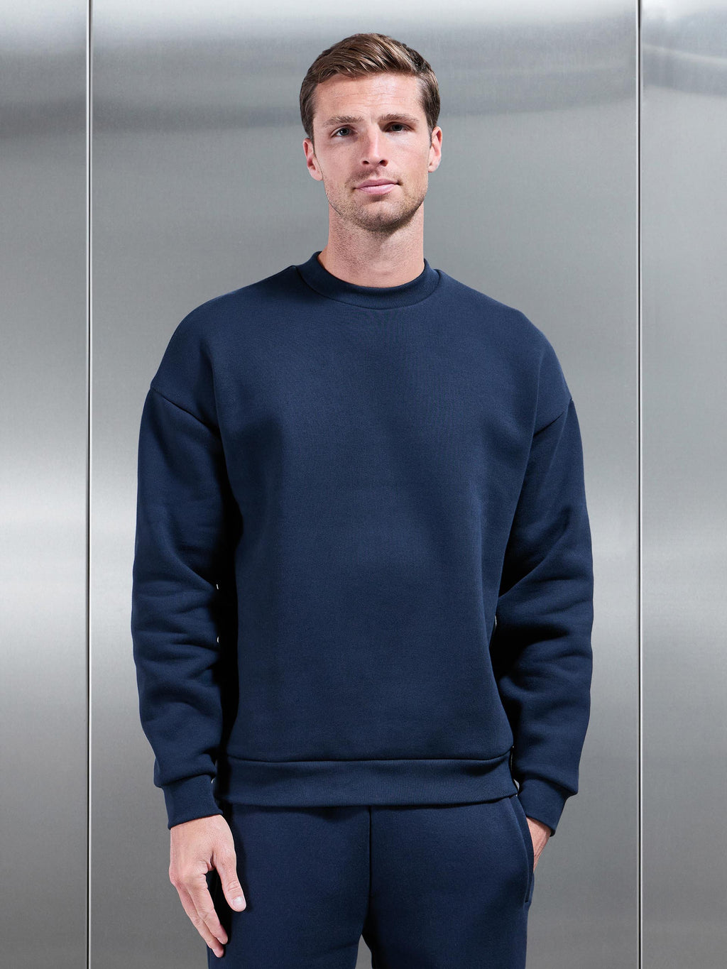 Relaxed Fit Sweatshirt in Navy | ARNE UK