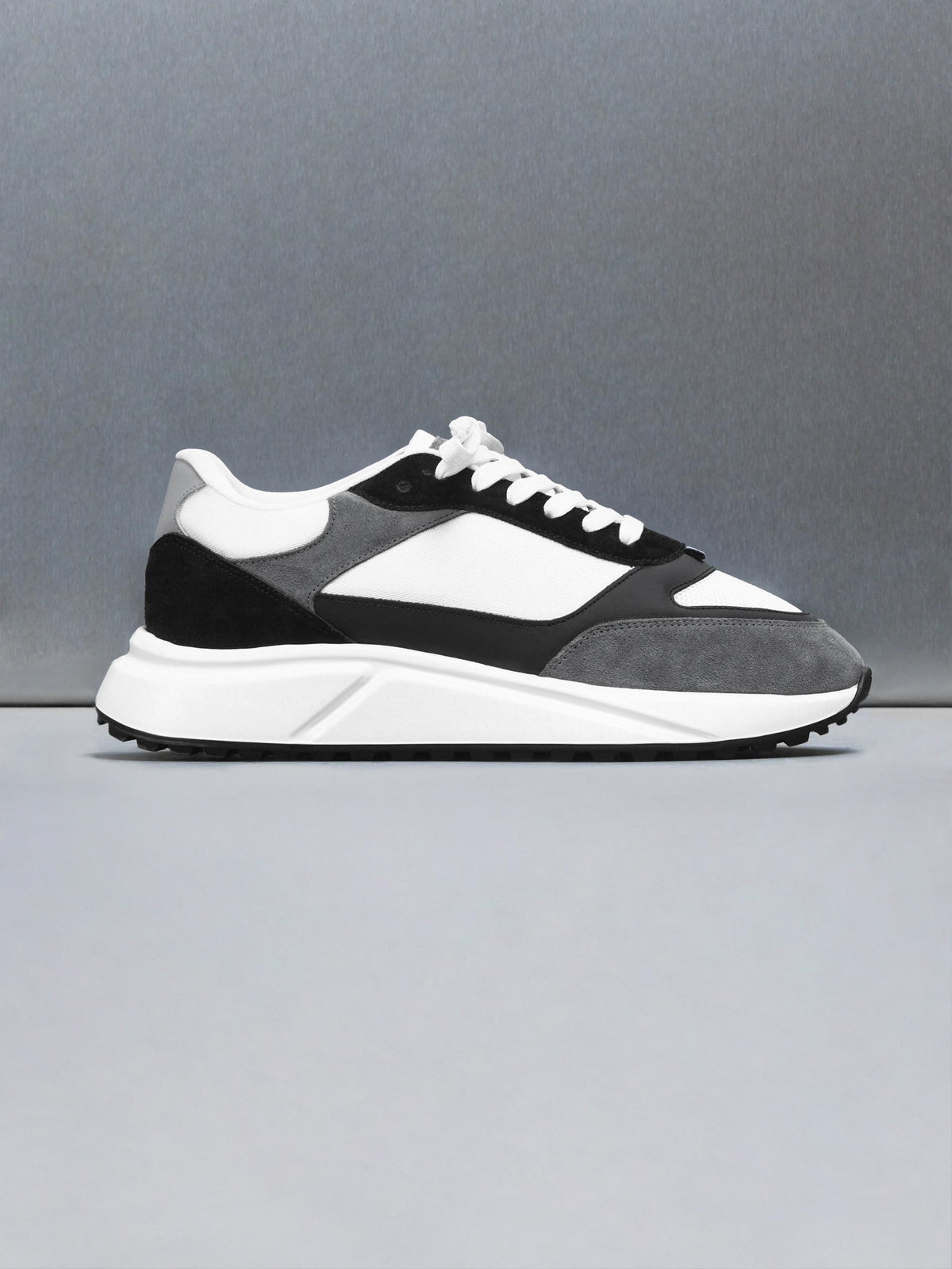Men's Technical Runner Trainers | ARNE UK