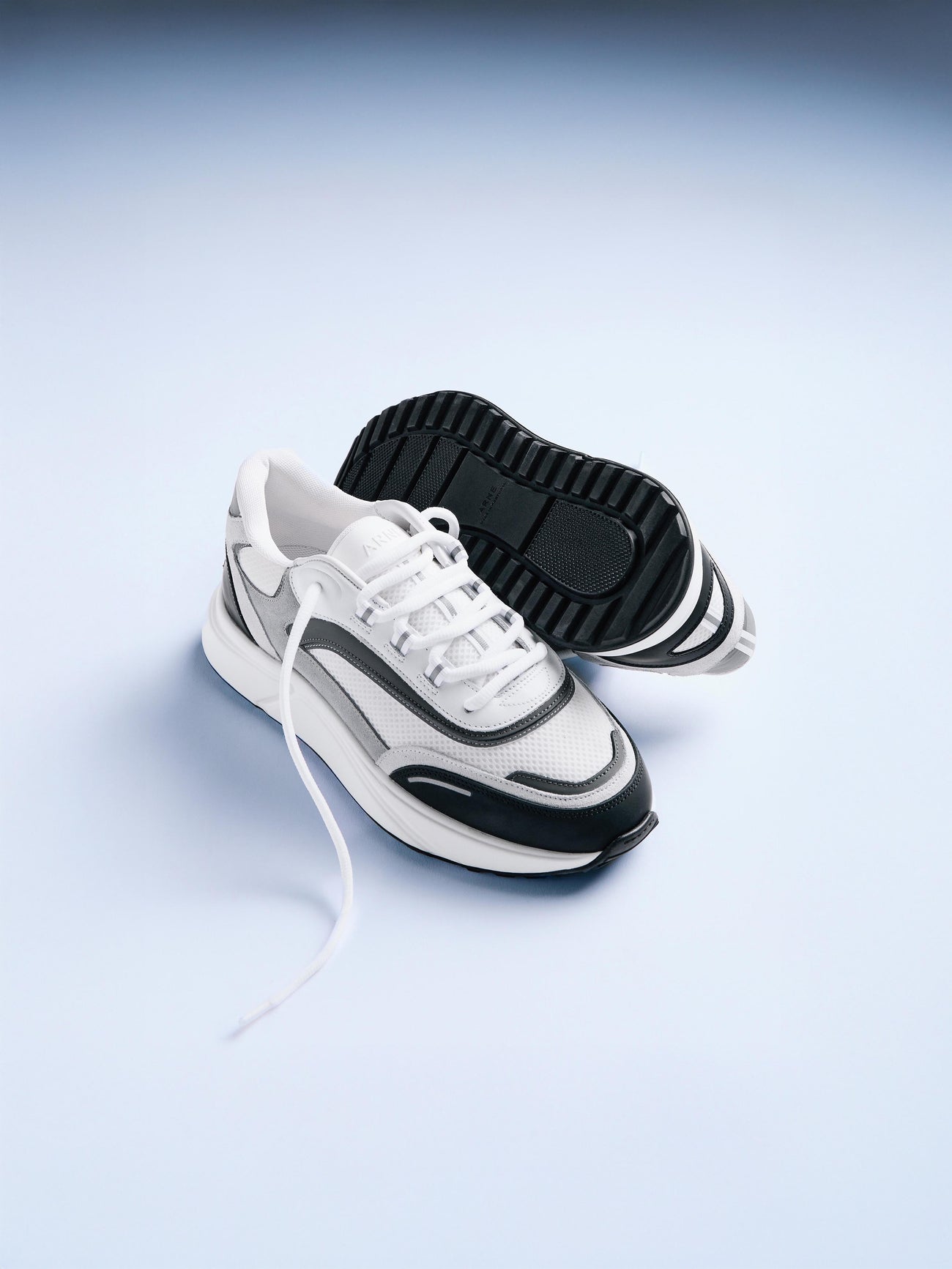 Technical Runner 2.0 in White Black | ARNE UK