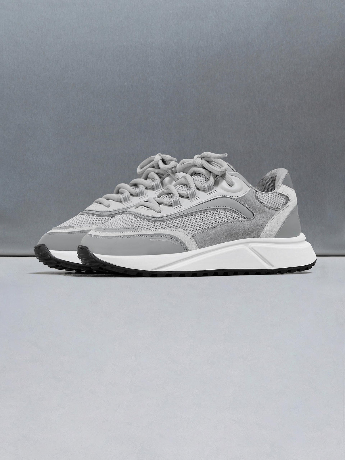 Technical Runner 2.0 in Grey | ARNE UK