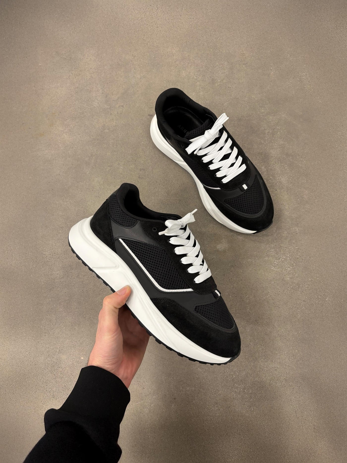Technical Runner in Black 2.0 | ARNE UK