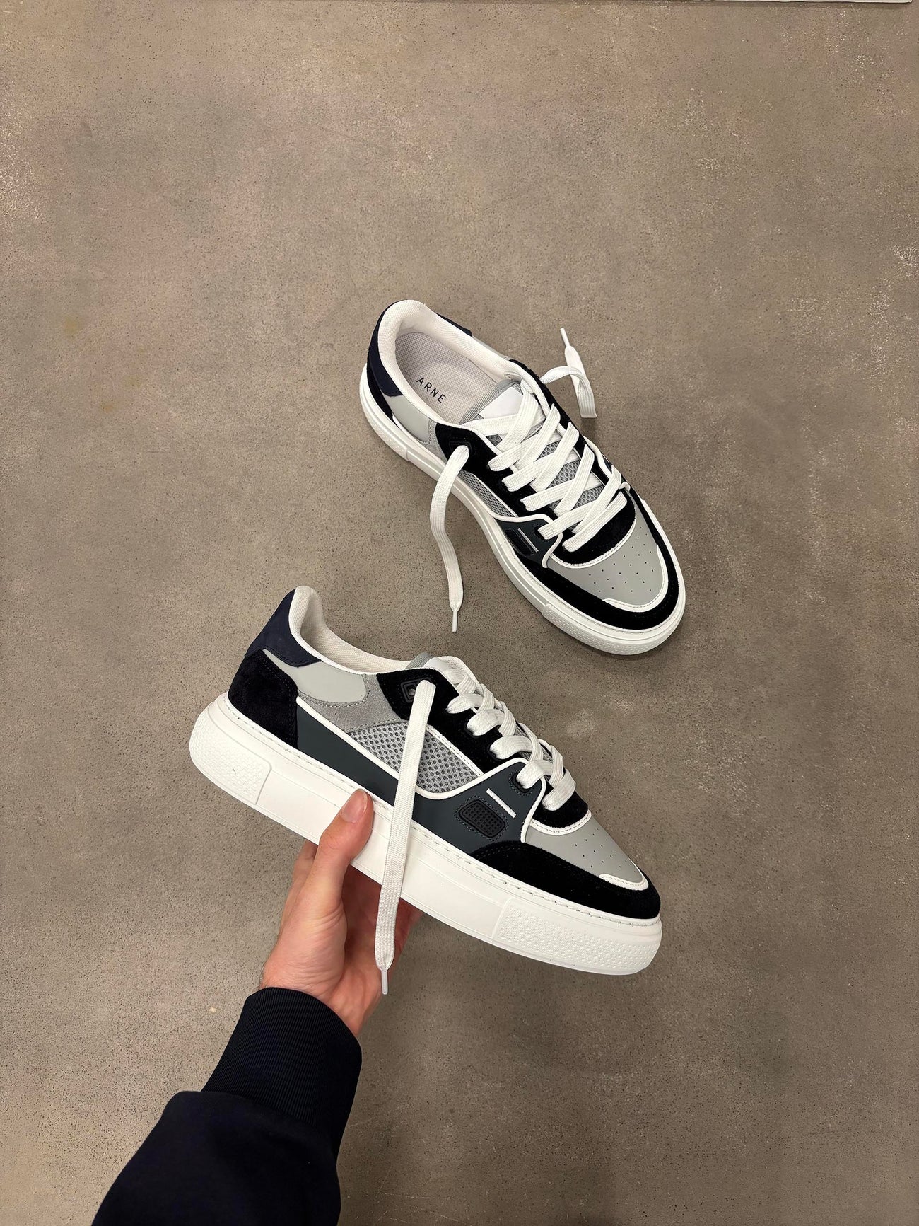 Atlas Trainer in Air Force Blue | ARNE UK