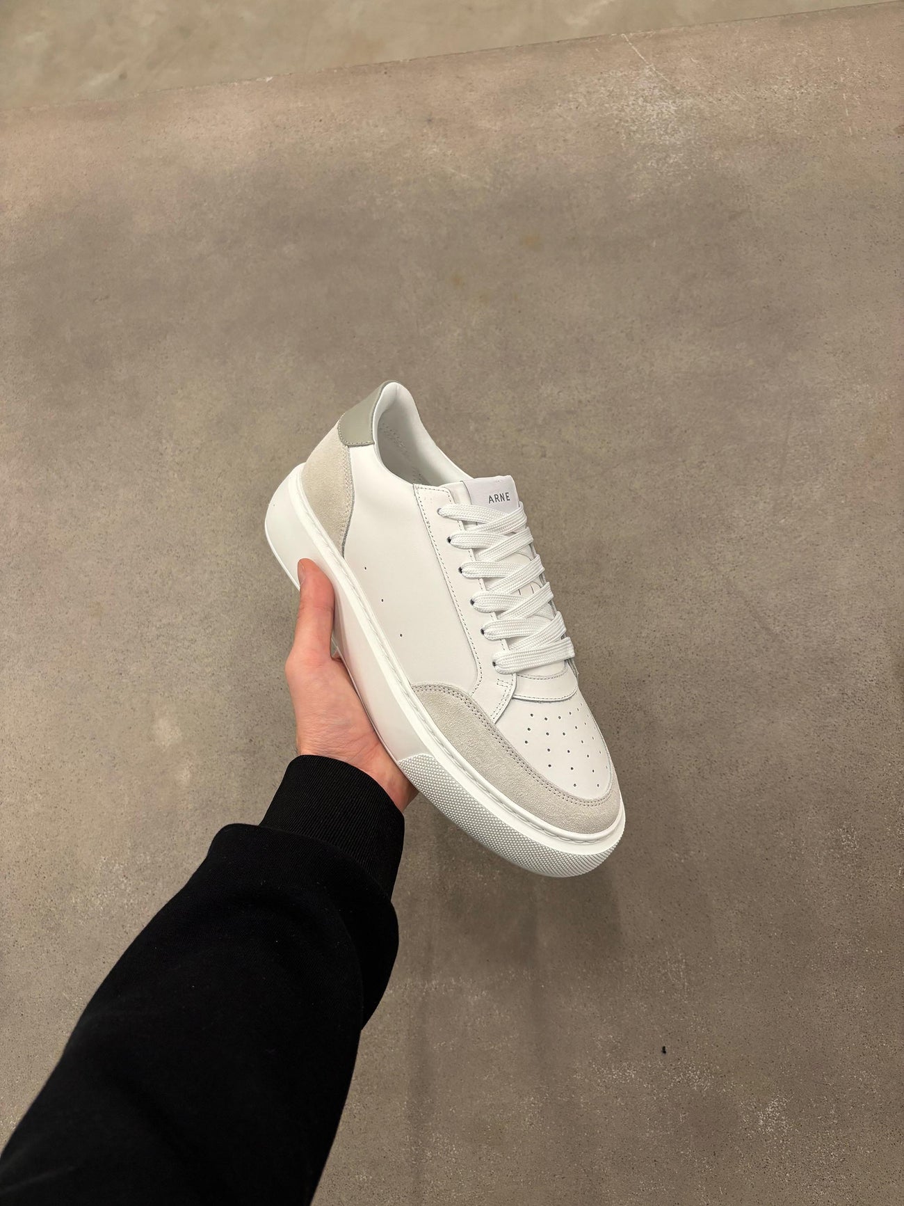 Court Trainer 2.0 in White Olive | ARNE UK
