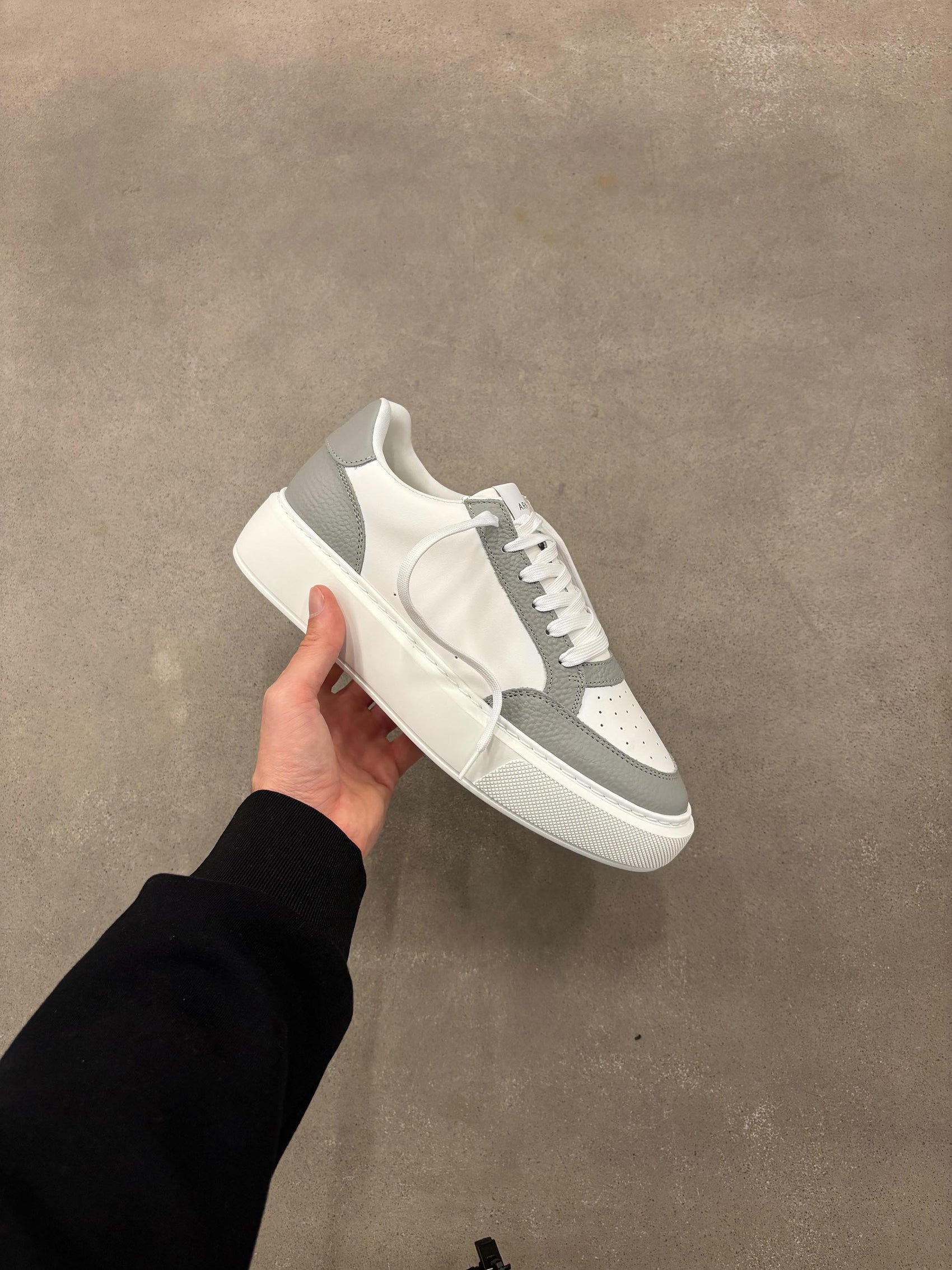 Court Trainer 2.0 in White Stone | ARNE UK