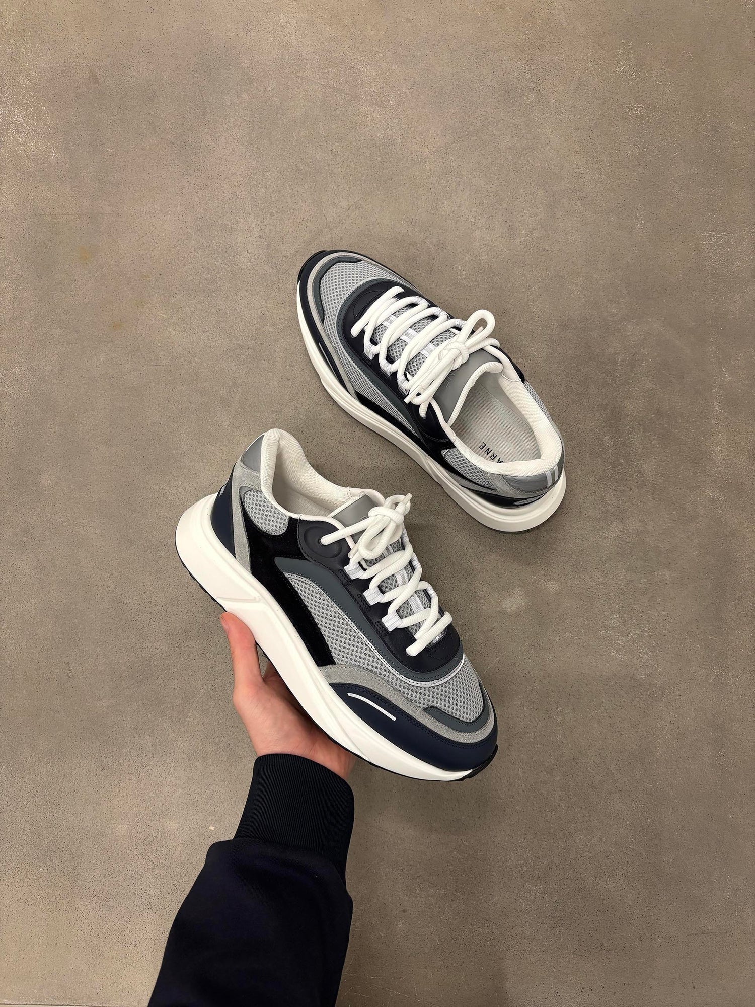 Technical Runner 2.0 in Air Force Blue | ARNE UK