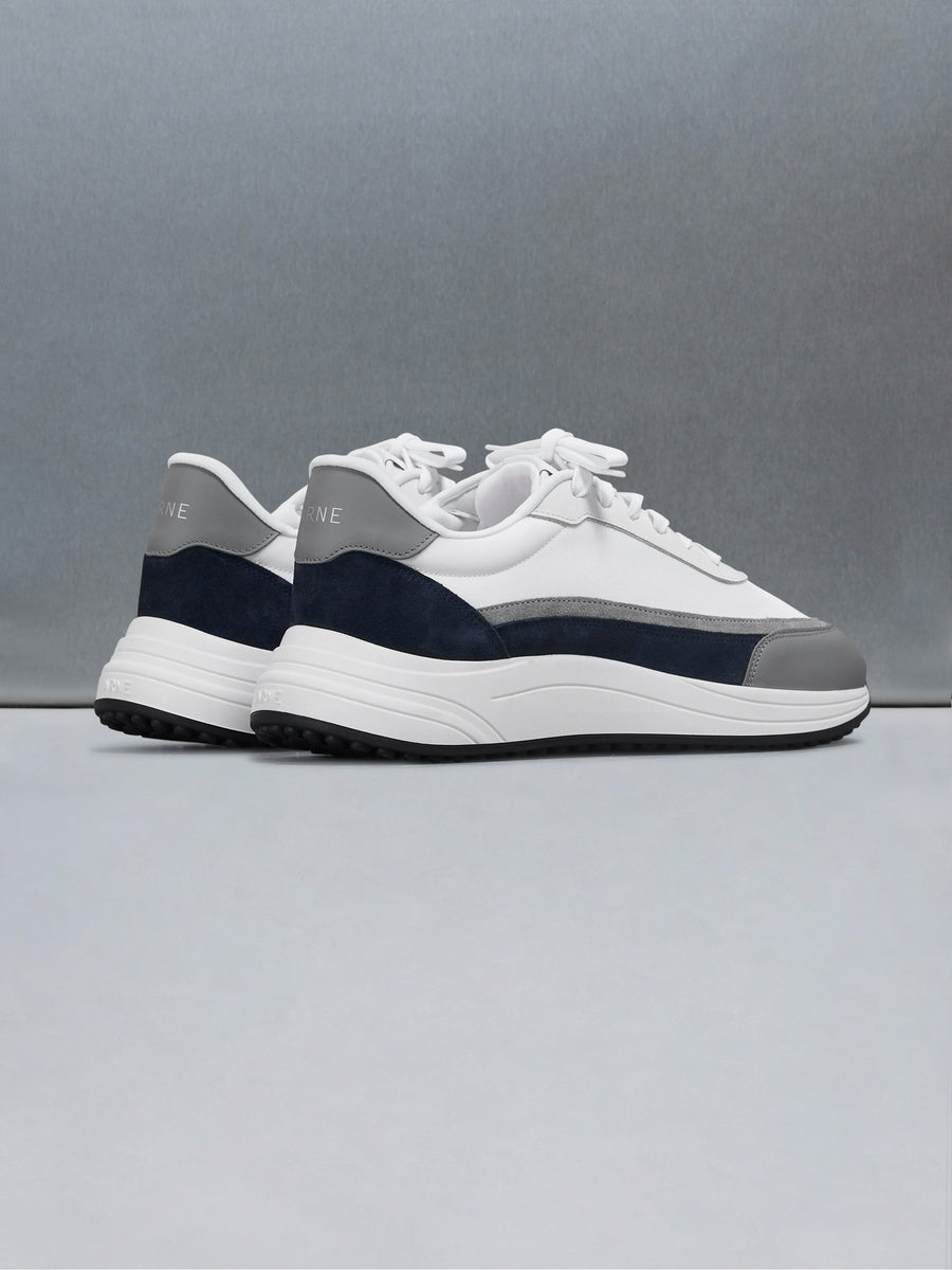 Wave Runner in White Midnight | ARNE DE